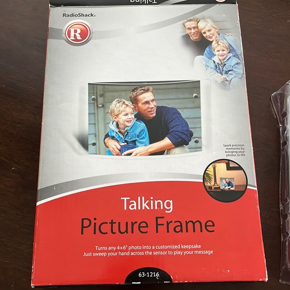 radioshack | Accents | Radioshack Talking Photo Frame | Poshmark